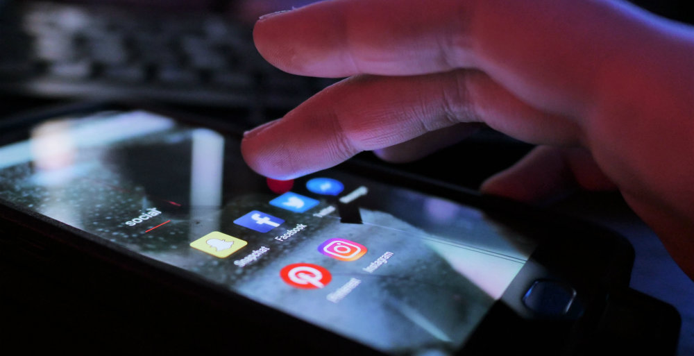 Los países que pasan más tiempo en las redes sociales