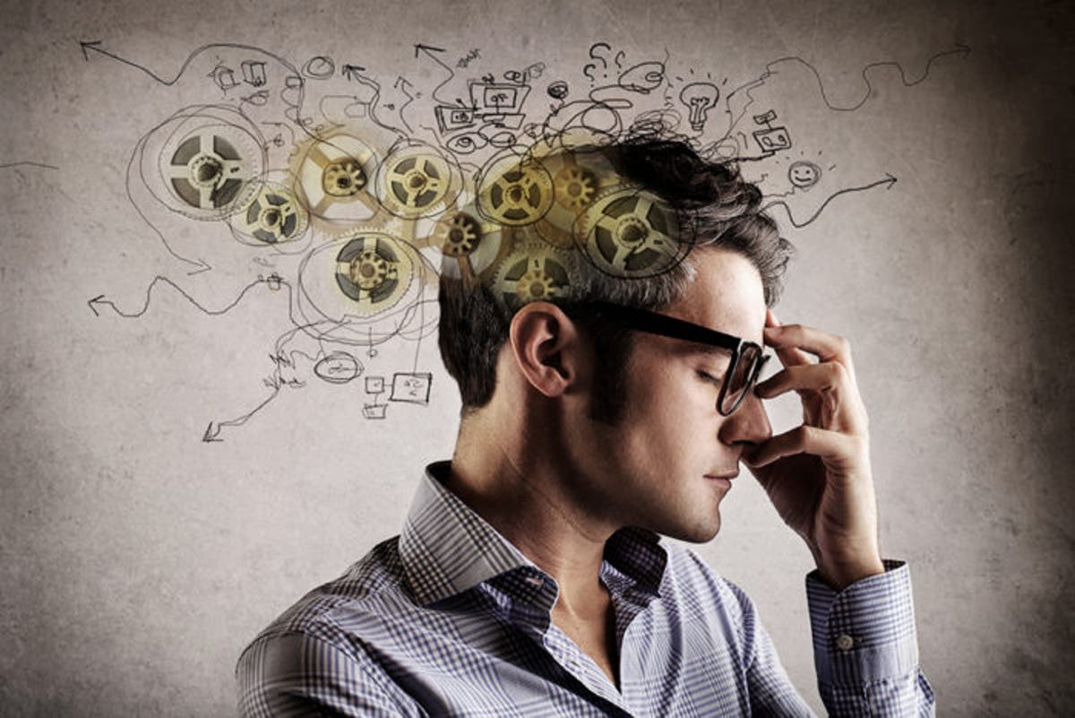 Las dos palabras que te ayudarán a «dejar de pensar demasiado en todo»