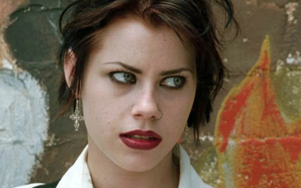 Así luce la actriz que hizo a Nancy en "Jóvenes Brujas" tras 29 años